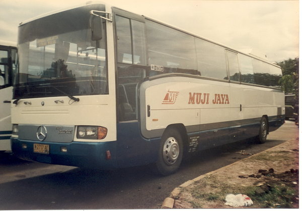 Kumpulan Bis/Bus Jadul Indonesia | Loper Artikel
