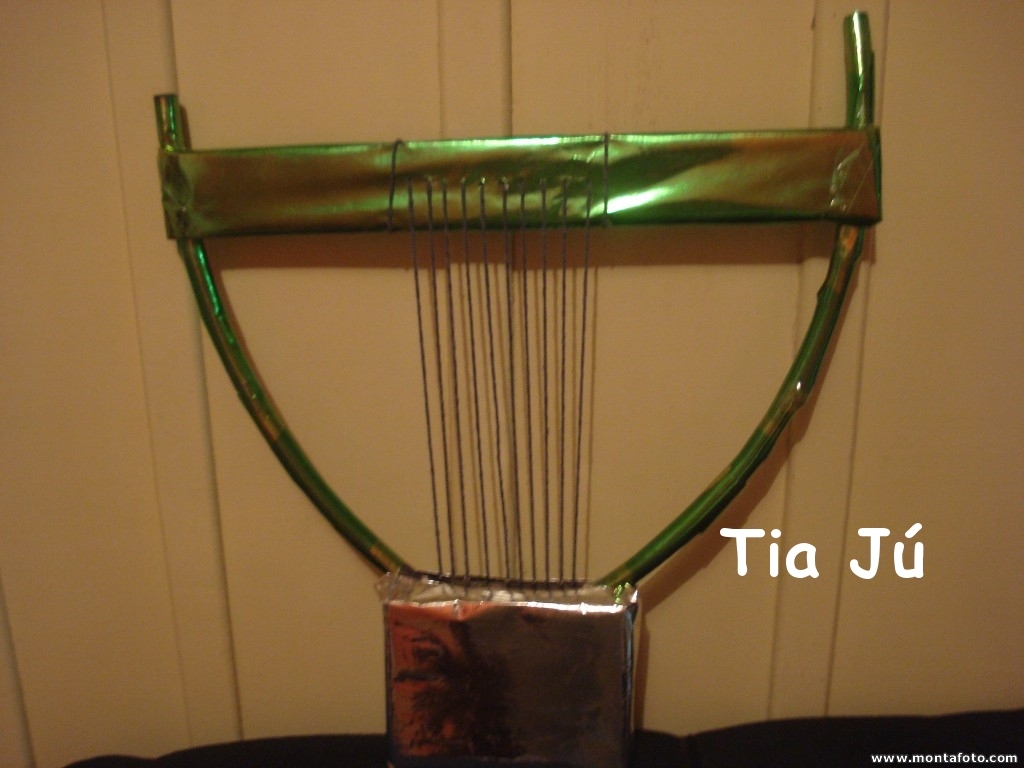 AS ESCRITAS DA TIA JÚ - FALANDO AOS PEQUENINOS: Como fazer a harpa de Davi