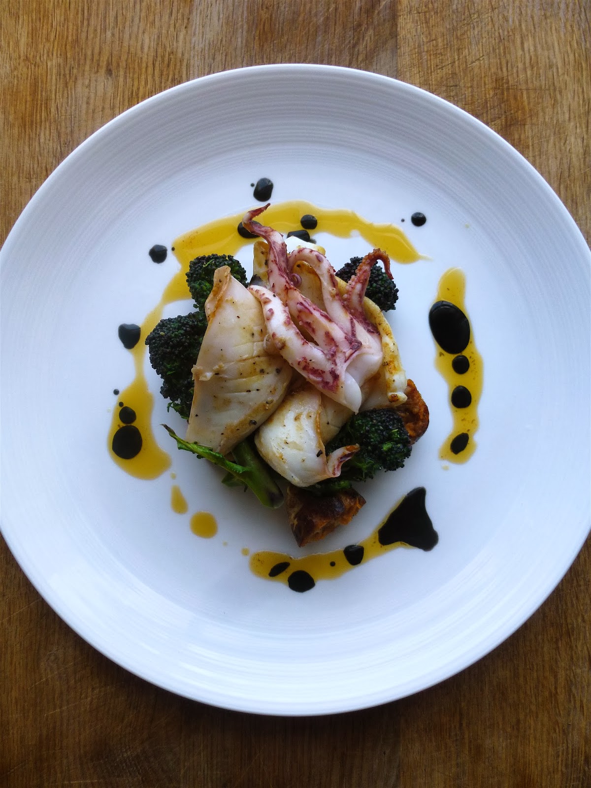 Sam Cooks Food: Pig head project 3: seared squid with homemade paprika ...