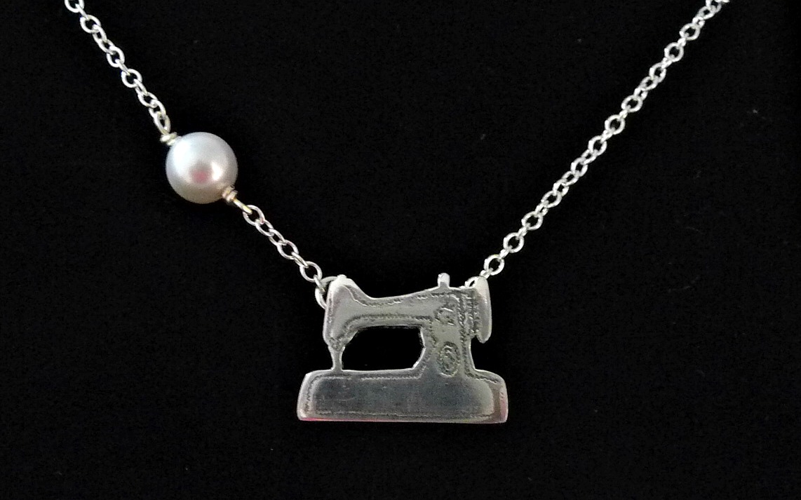 Stitched Up by Samantha: Silver Dream Machine