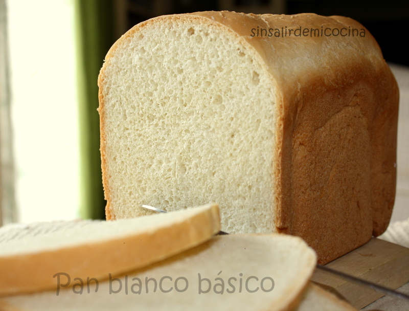 SIN SALIR DE MI COCINA: PAN BLANCO BASICO Y UNOS SANDWICHES
