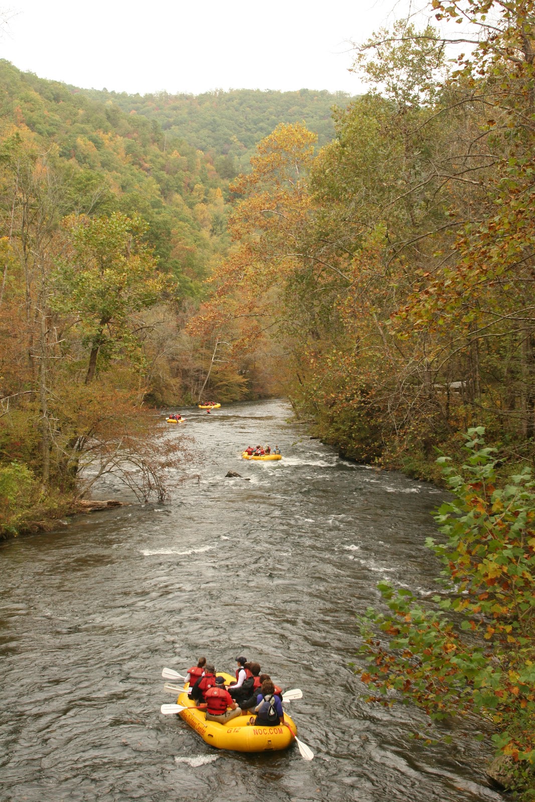 Nantahala Outdoor Center: 5 Reasons to Raft This Fall
