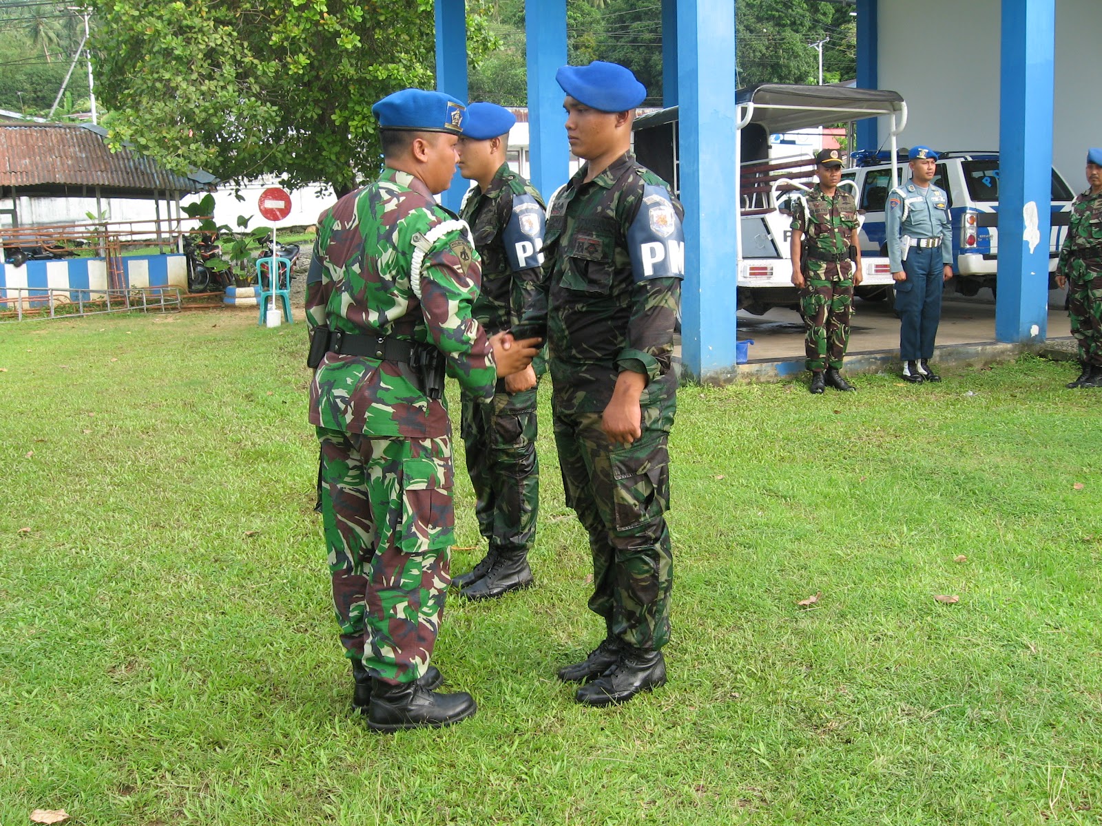 POLISI MILITER LANTAMAL IX AMBON: TRADISI PENERIMAAN ANGGOTA BARU POMAL ...