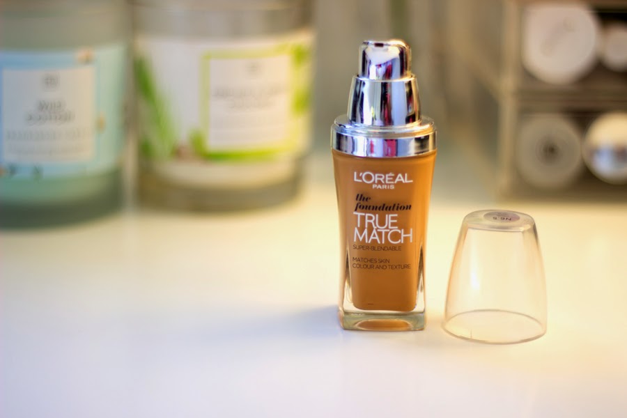 FashStyleLiv: L'Oreal True Match Foundation Review (N6.5)