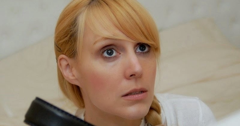 Best Spanking Blogs: Amelia Rutherford strapped on her bouncing bare bottom