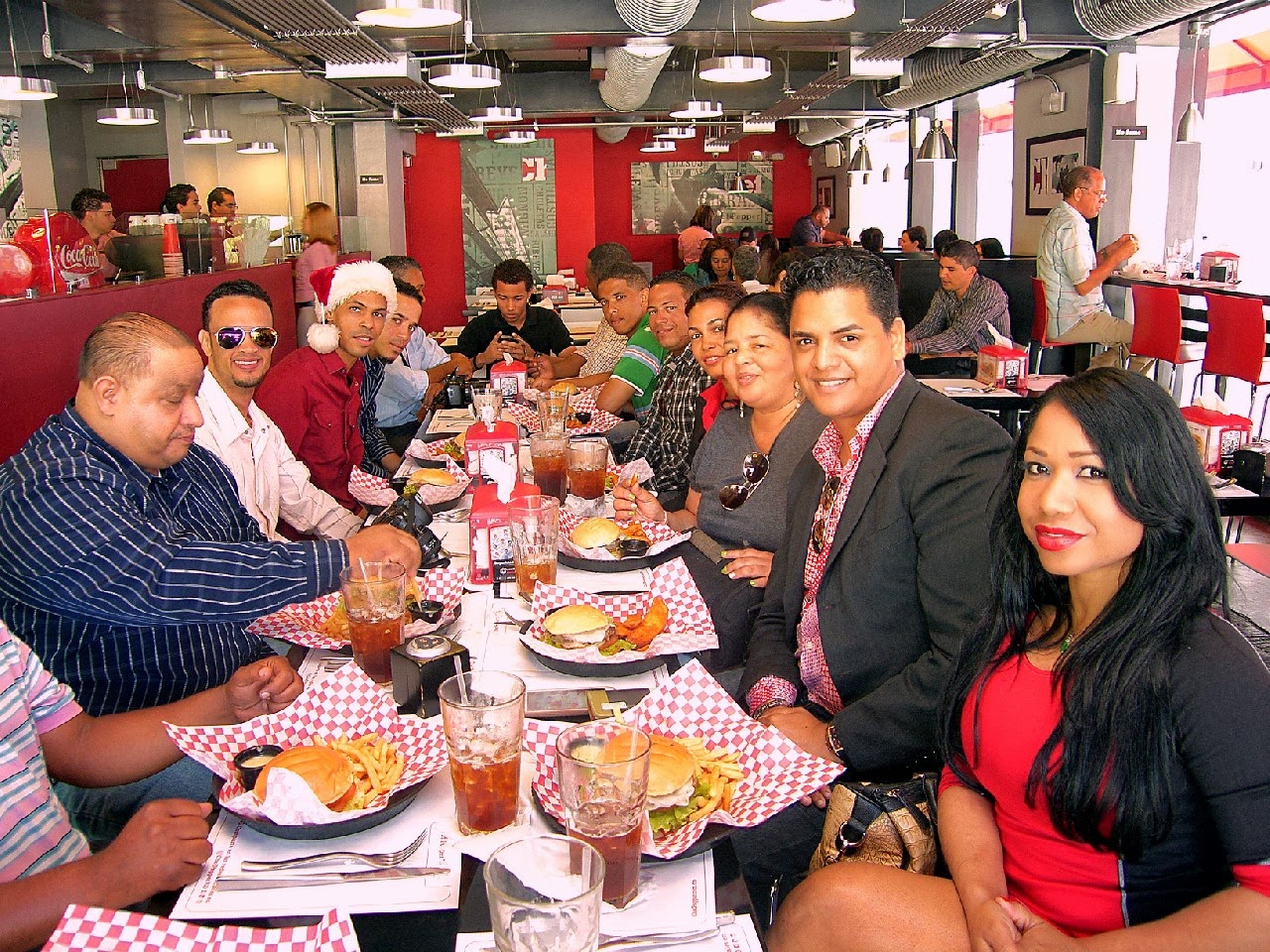 Altitaje: Chef Pepper presenta su nueva hamburguesa Angus Cheeseburger