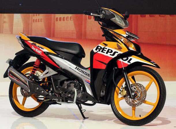 New Honda Blade - The True Racing Spirit, Catch it...!!!! | Promo ...
