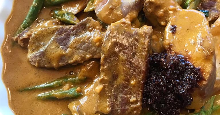 Beef Kare Kare Recipe