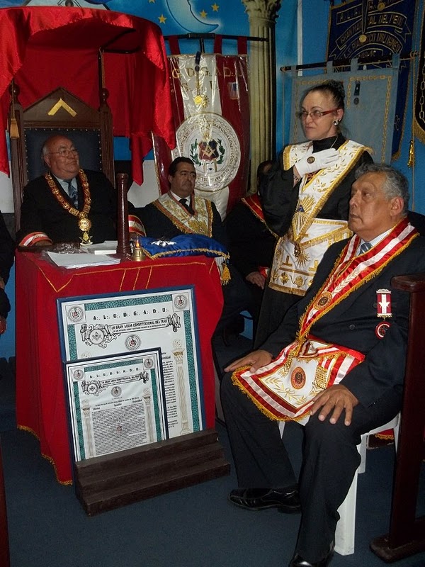 MASON PERU: GRAN LOGIA CONSTITUCIONAL DEL PERU EN MAGNA CEREMONIA ...