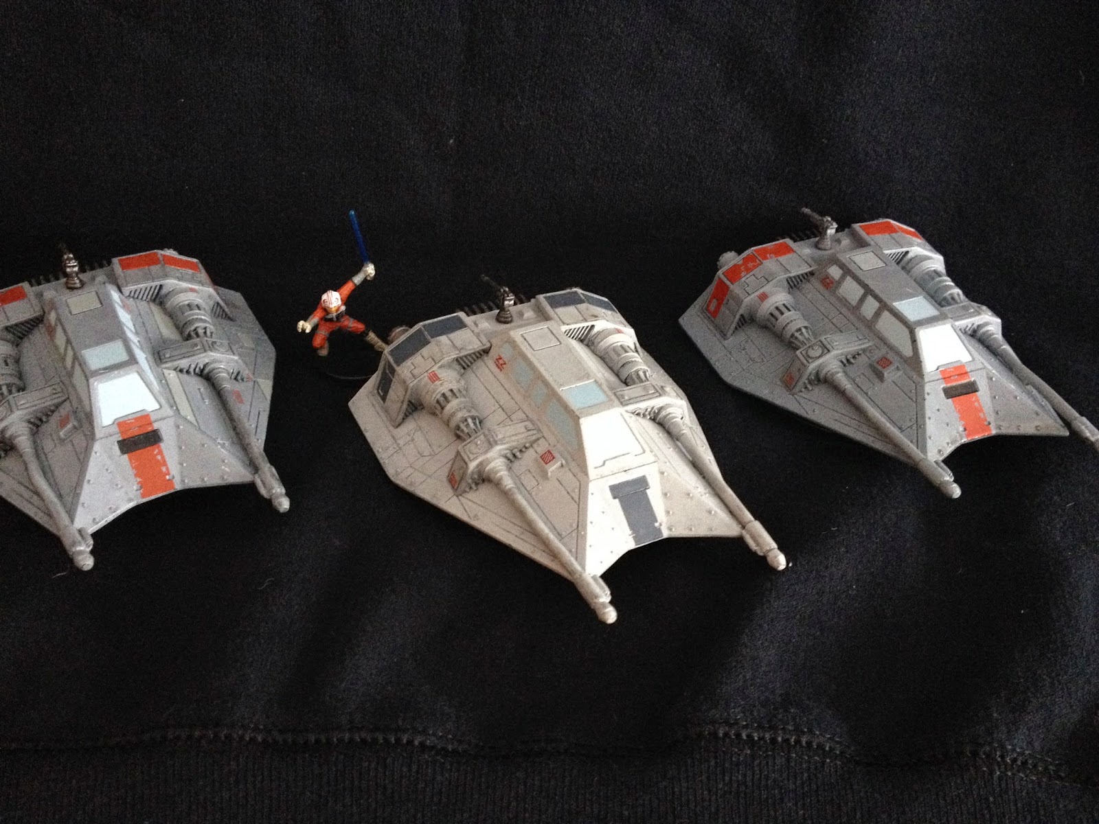 Nothing But Sixes: Star Wars Miniatures Game Review