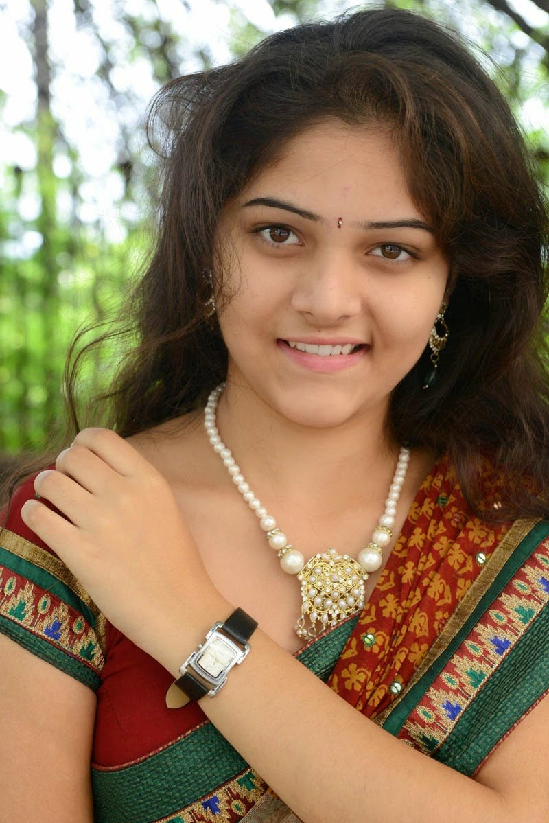 Actress Haritha Latest Hot Cleavages And Navel Show Stills - Cine Gallery