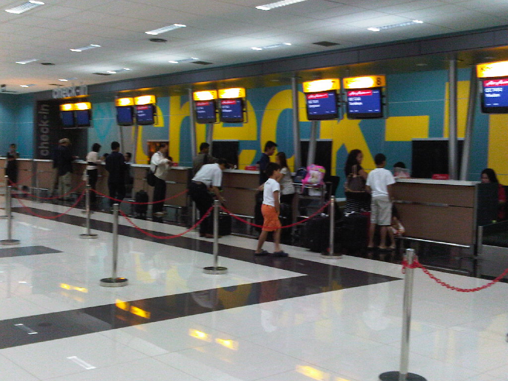 Cara dan Panduan Naik Pesawat Udara - Cara Pesan, Beli, Bayar, Tiket ...