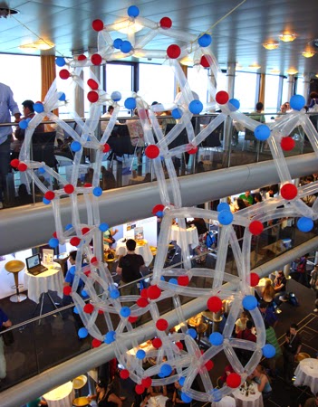 Balloons Booth: DNA helix made out of balloons