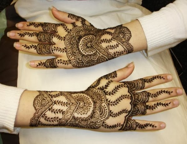 Best Mehndi Designs: Bridal Mehndi Design Photos Album