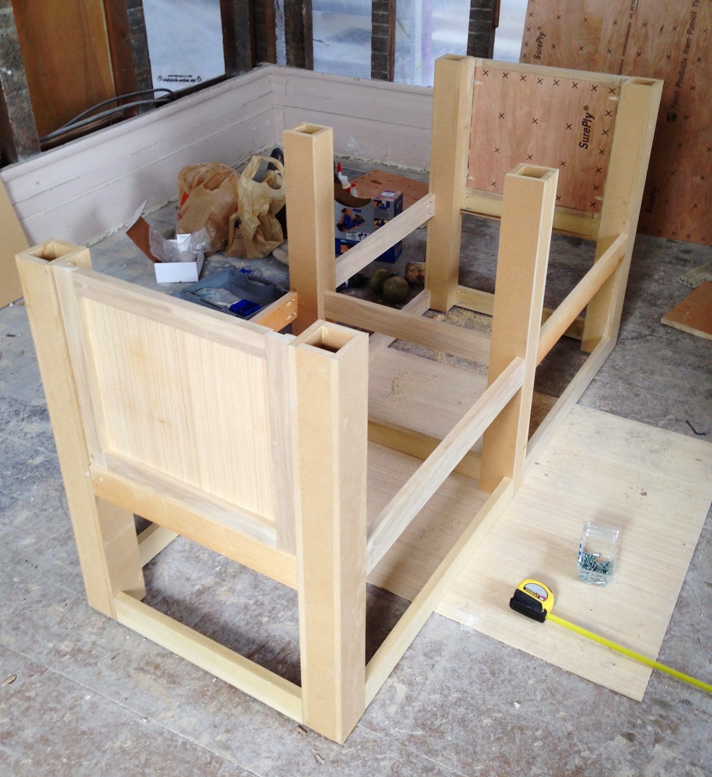 Repurposed Gems: Pottery Barn Knock-Off Vanity