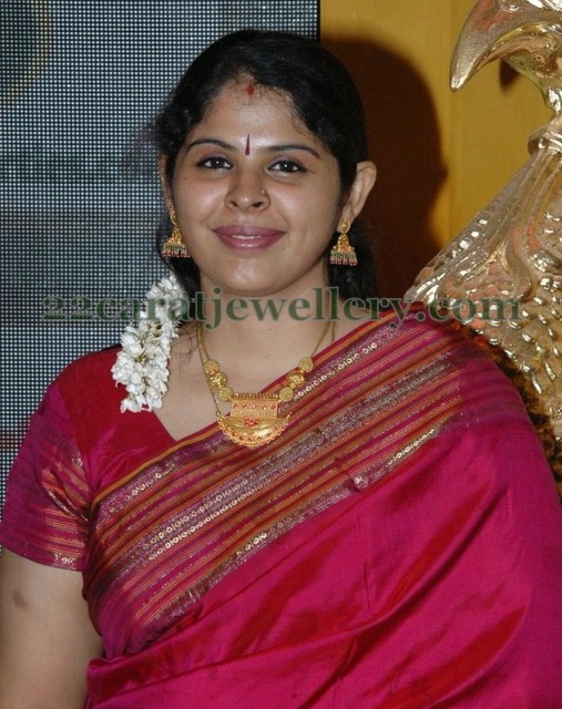 Vinaya Antique Necklace - Jewellery Designs