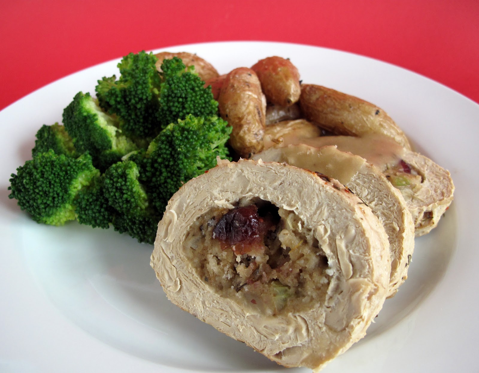The Laziest Vegans in the World: Gardein Holiday Roast