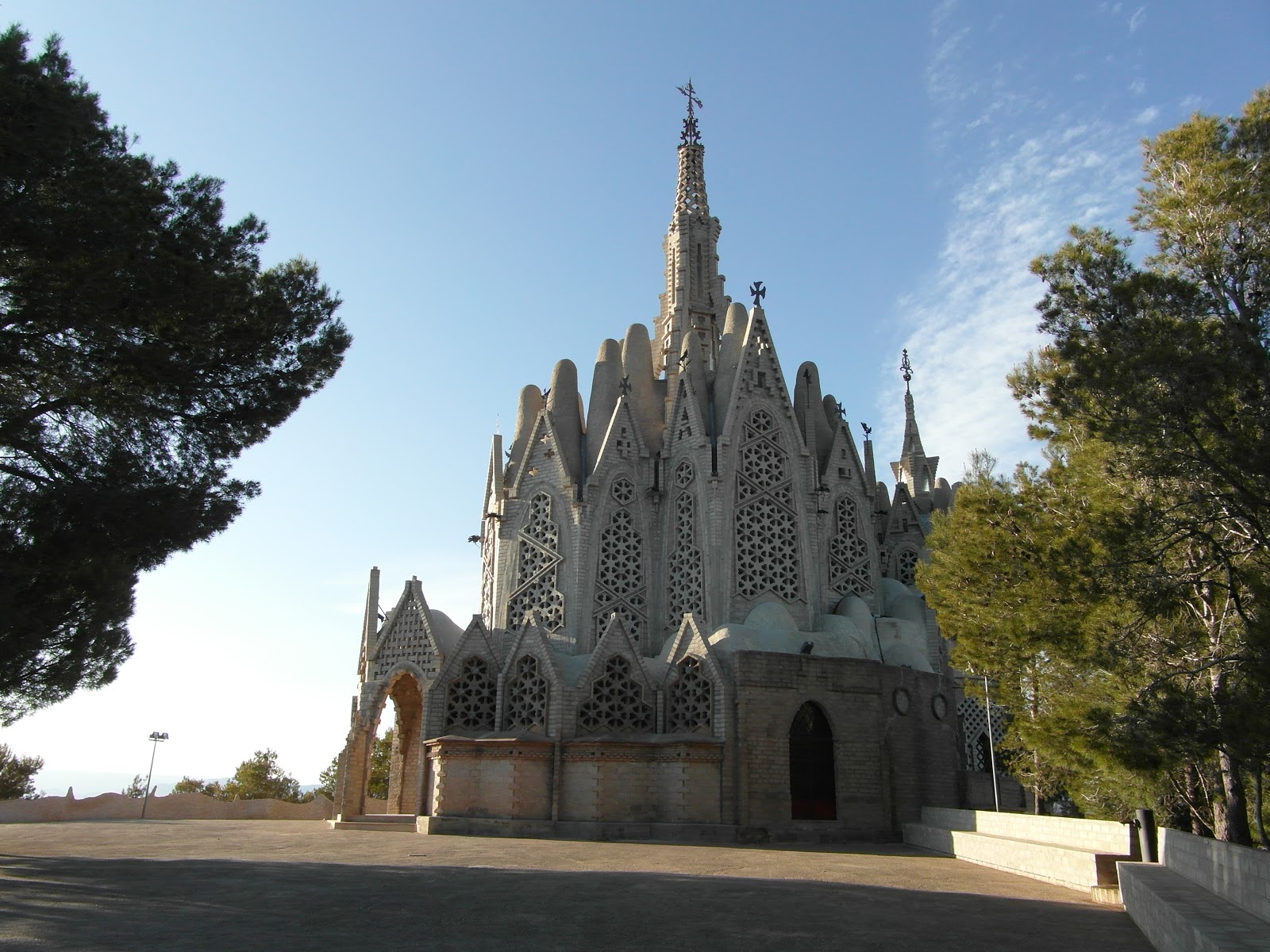 Rutas y rincones del Alt Camp: Santuario de Montserrat (Montferri)