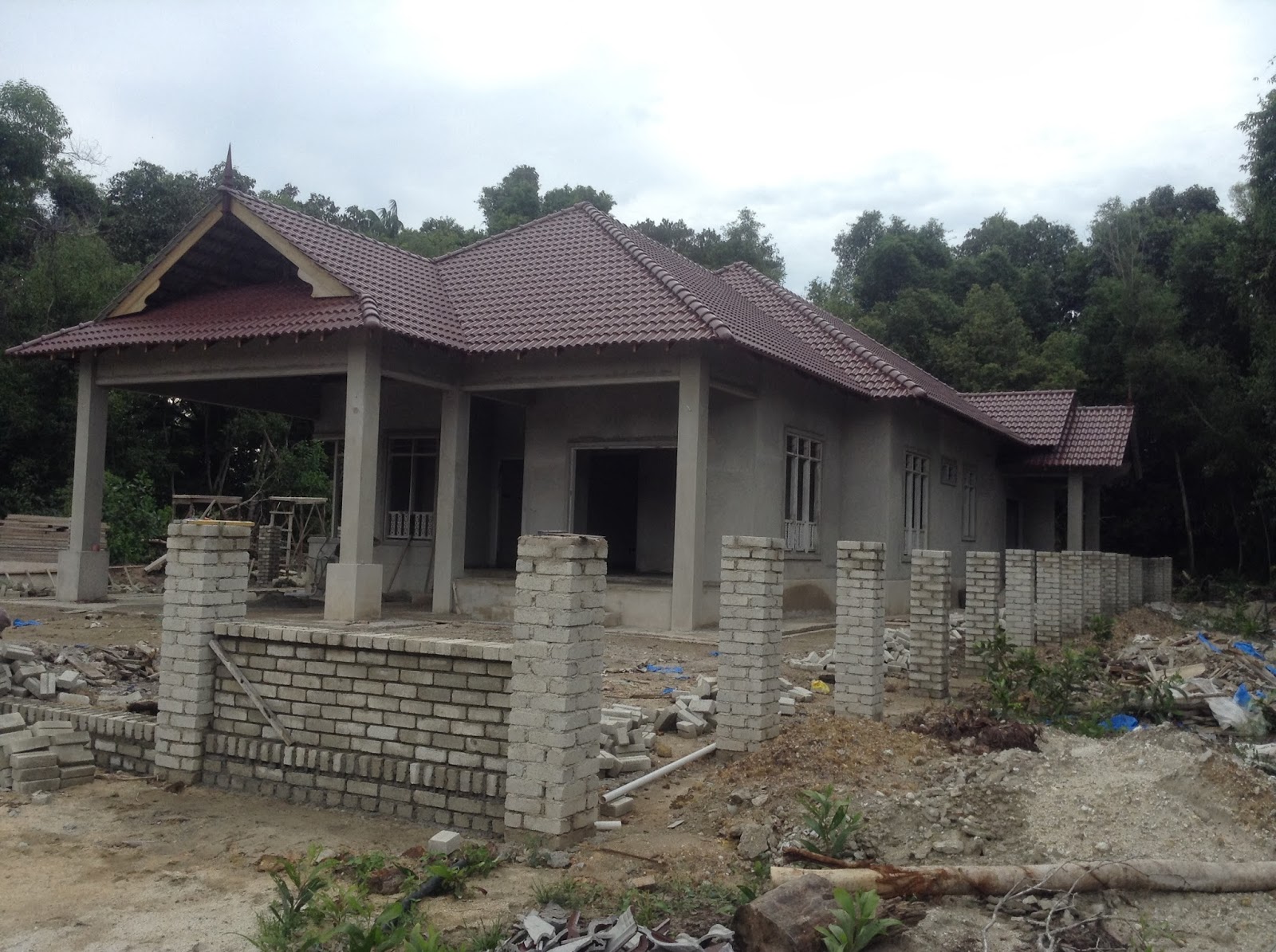 Kerja-Kerja Membina Pagar Konkrit ~ Membina Rumah Impian