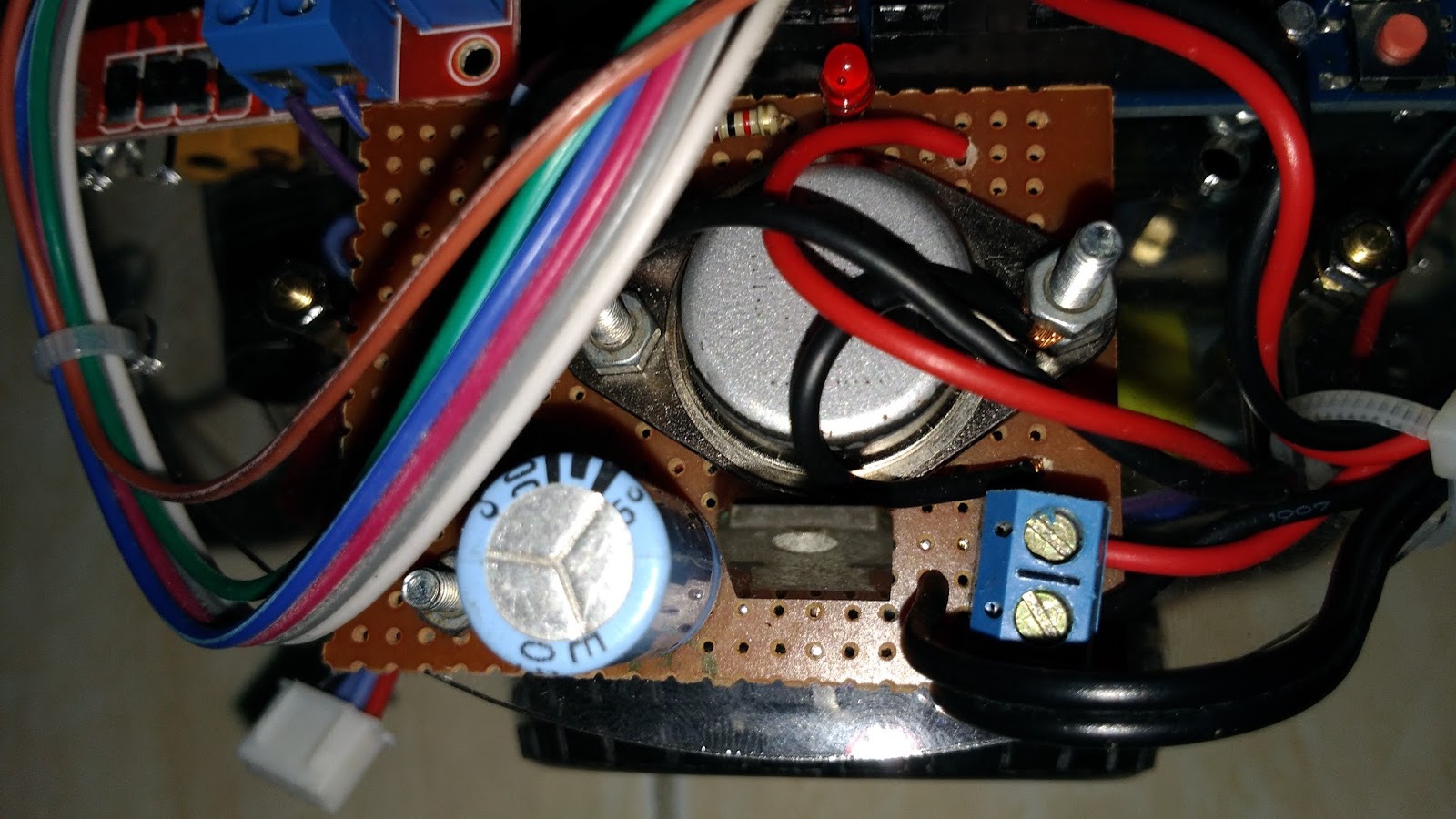 MERAKIT SIMPLE ARDUINO BLUETOOTH SUMO ROBOT DENGAN REMOTE ANDROID