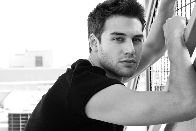 Ryan Guzman Profile and New Photos 2012 | Hollywood Stars