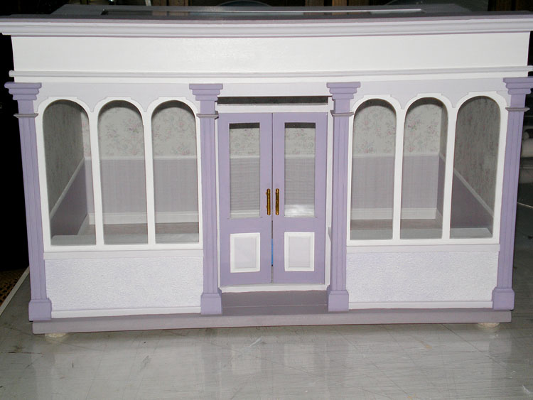 Good Sam Showcase of Miniatures: At the Show - Dollhouses, Room boxes ...
