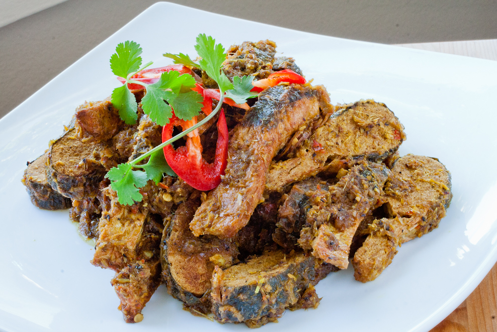 SPICE ISLAND VEGAN: Vegan Lemongrass Tofu or Faux Fish