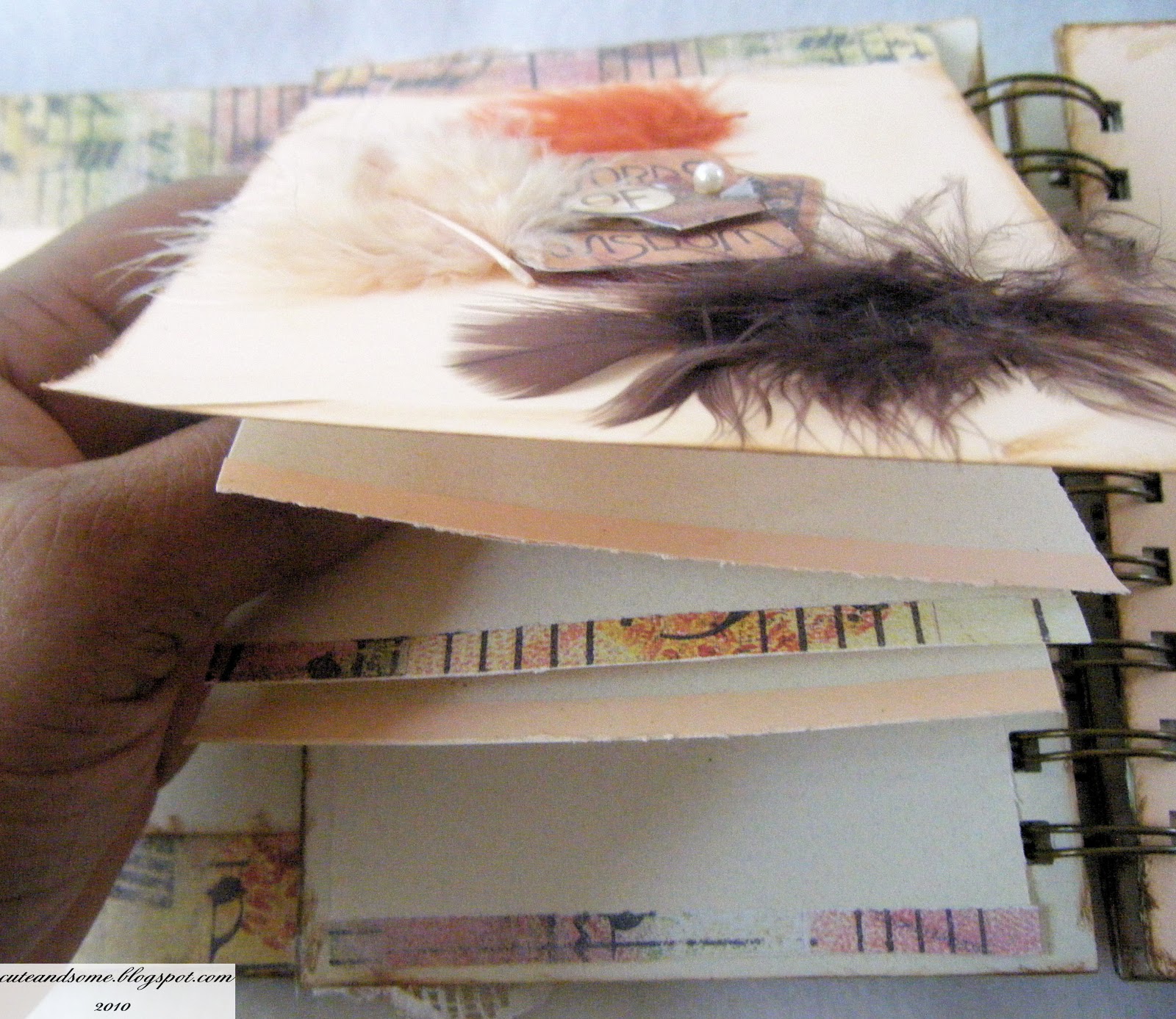 Cute and Some: GATEFOLD ALBUM AND ANOTHER BLOG AWARD!