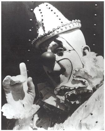 Pat Cashin's CLOWNALLEY: The History and Psychology of Clowns Being ...