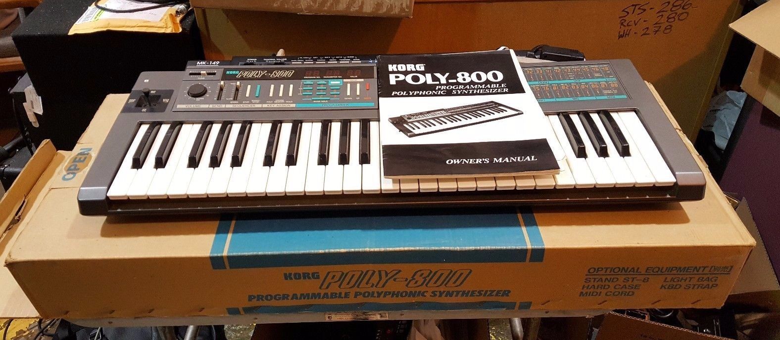 MATRIXSYNTH: KORG POLY-800 Programmable Polyphonic Synthesizer with ...