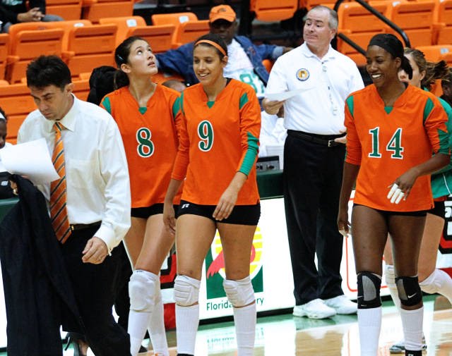 Volleyball vies to remain in MEAC title race