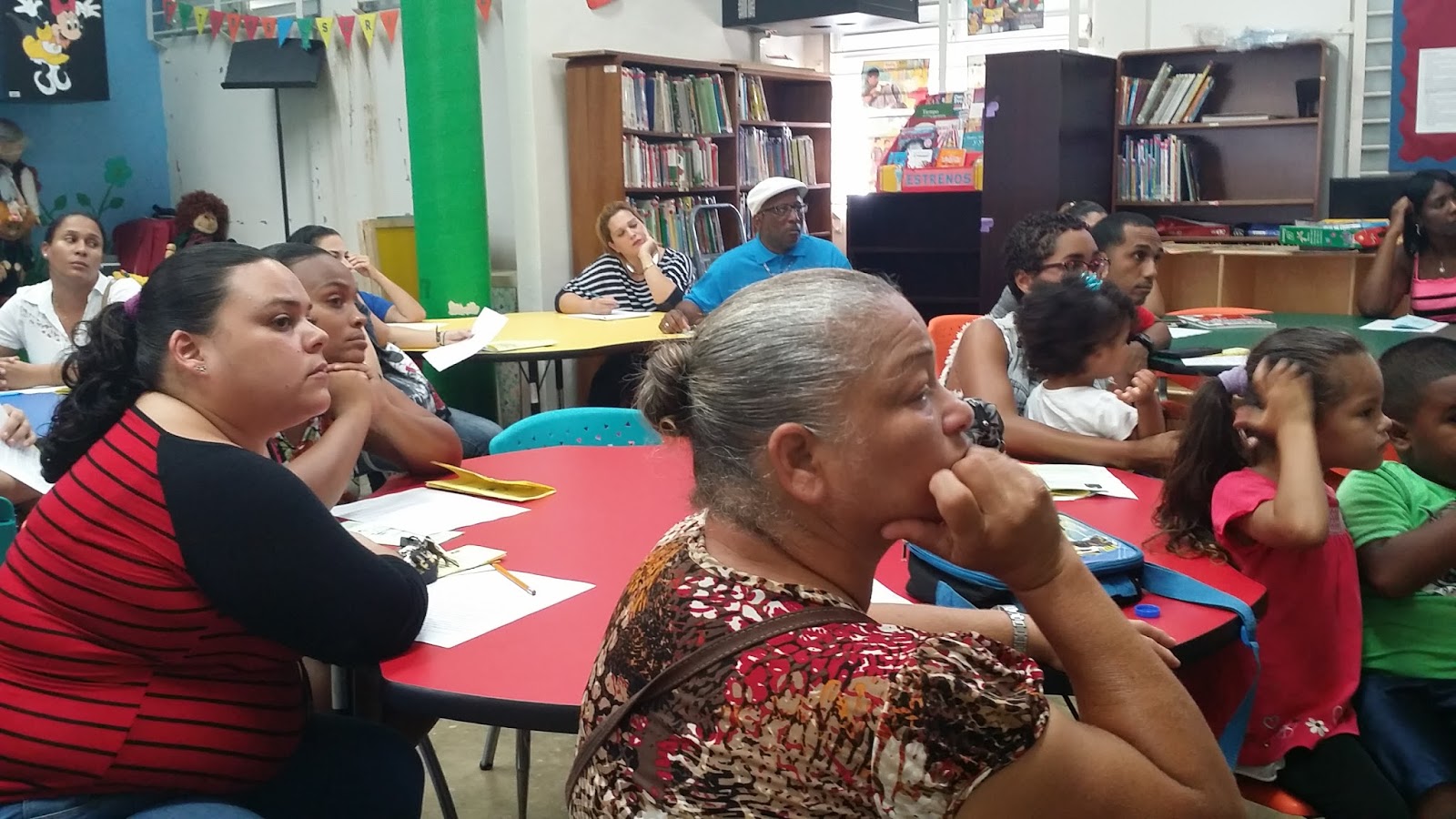Biblioteca Ana Vizcarrondo de Túa: Reunión de padres del 3er grado