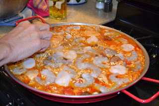 Weekend Food Project: Paella