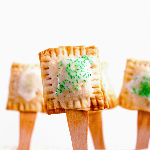 Red Shallot Kitchen: Pop Tart Pops