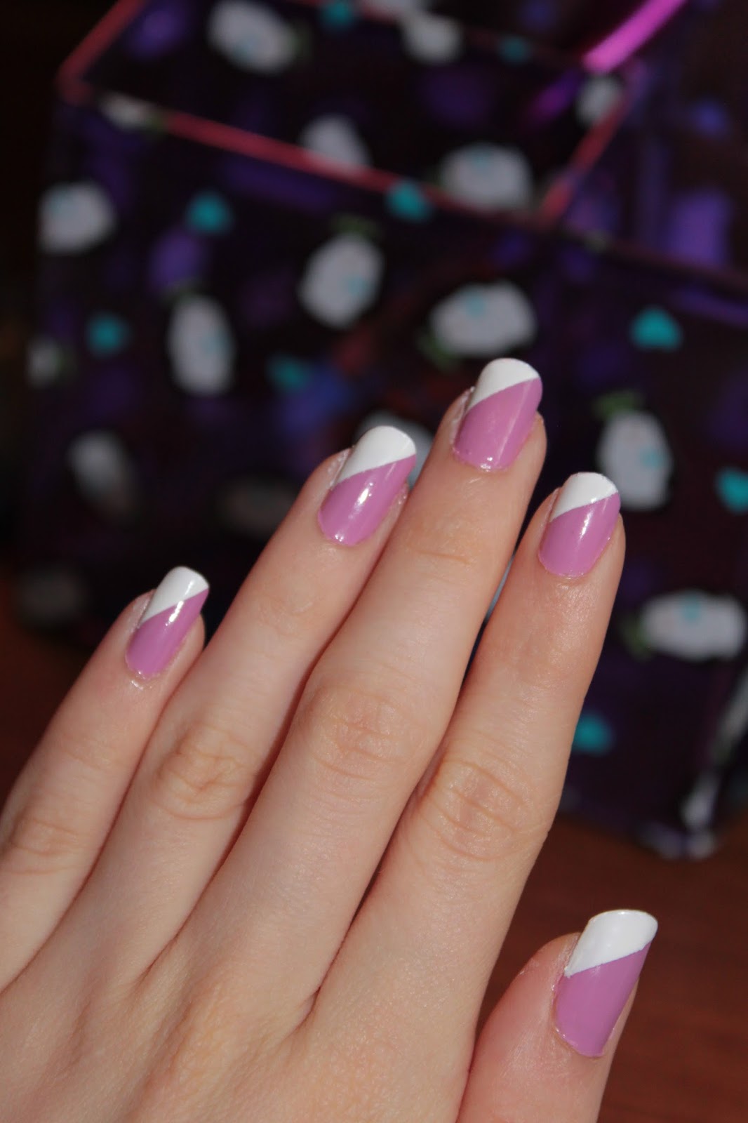 Inkspot: DIY: Diagonal Manicure