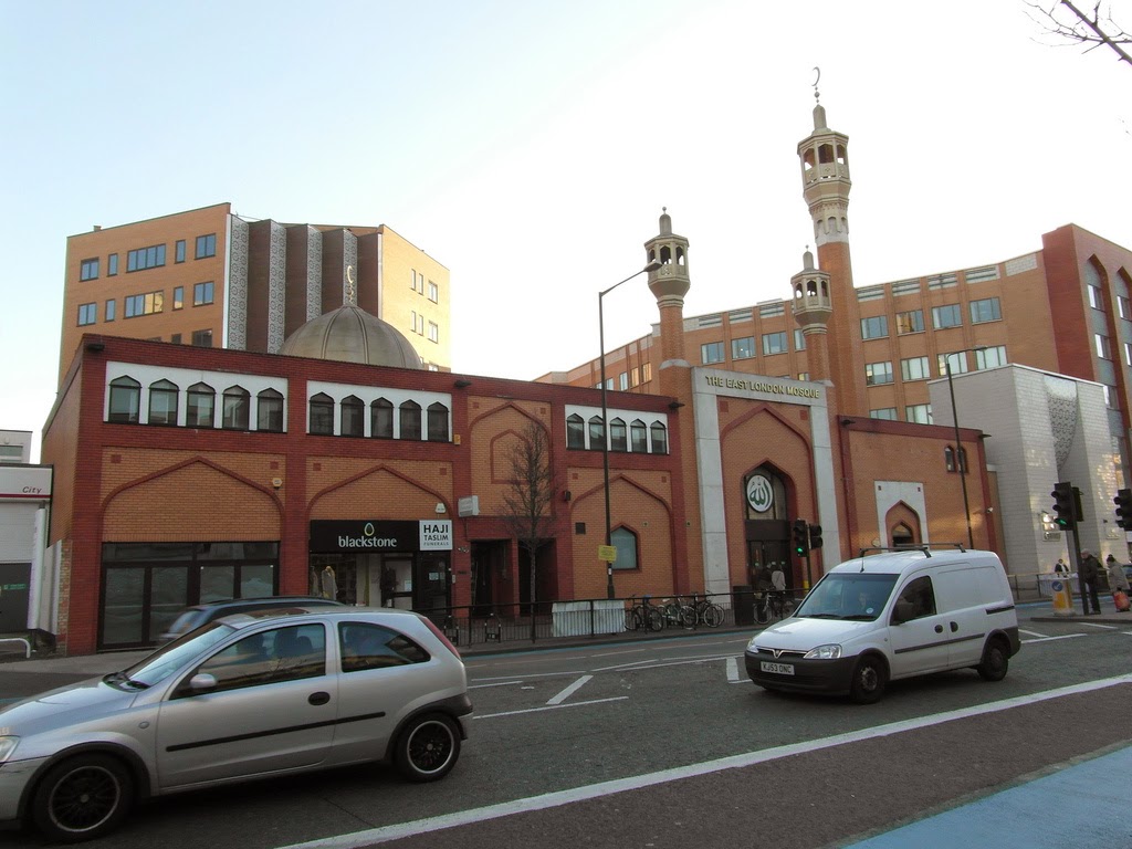 Tired of London, Tired of Life: Visit your local Mosque