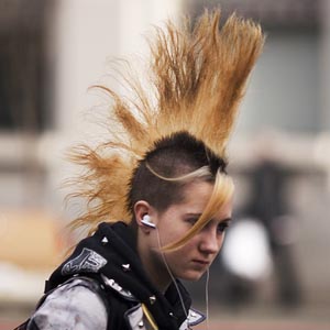 Get Gambar Gaya Rambut Mohawk Gif