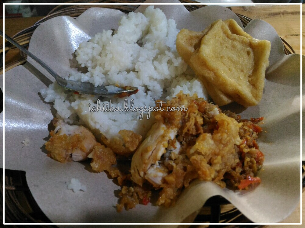 Makan-Makan di Geprek Kak Rose Malang ~ Pejalan Kaki