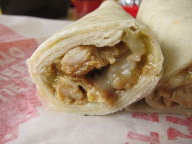 Review: Del Taco - Chicken Roller | Brand Eating