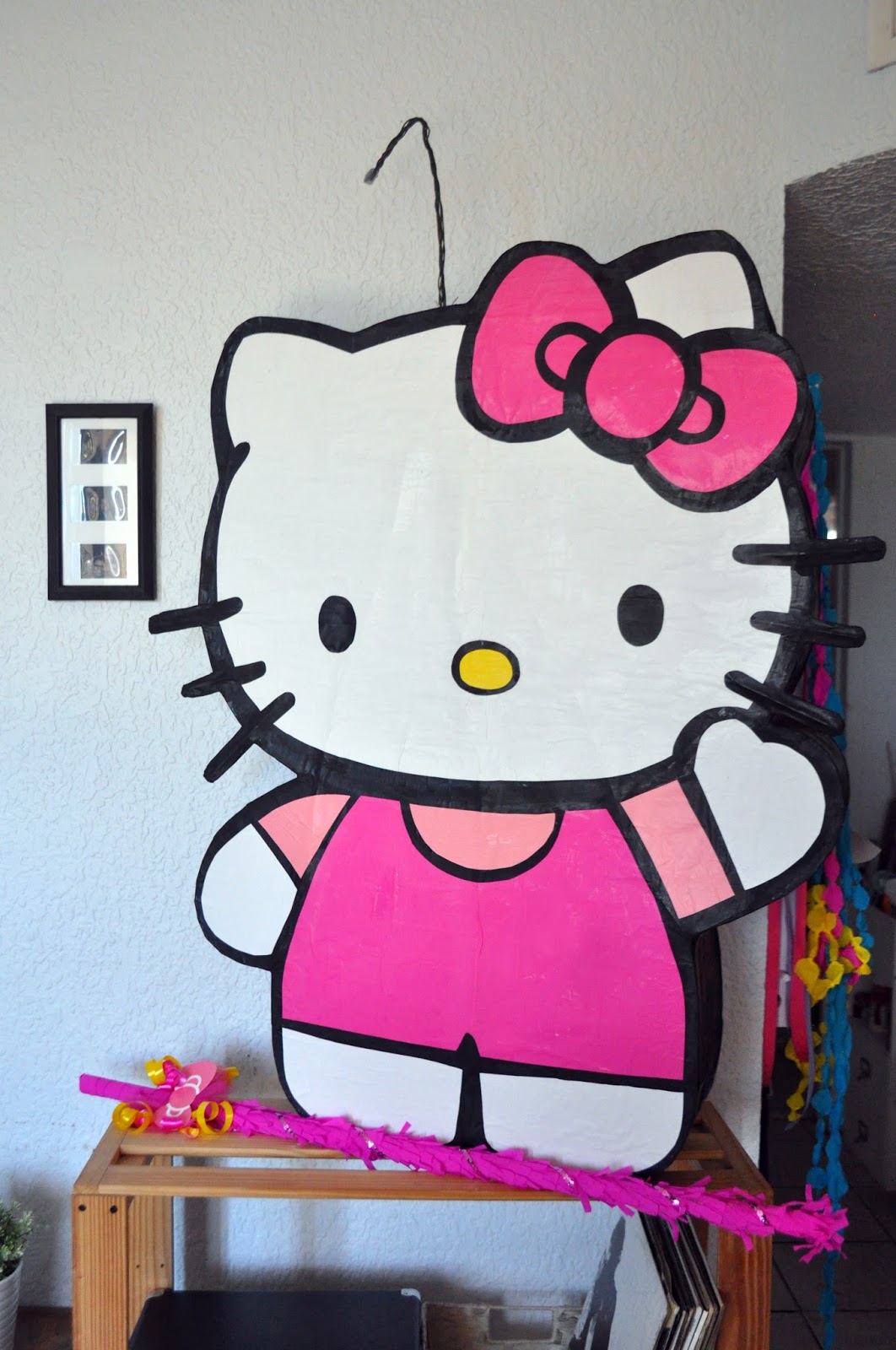 Wow Piñata!: ¡Hello, Hello Kitty! Again...