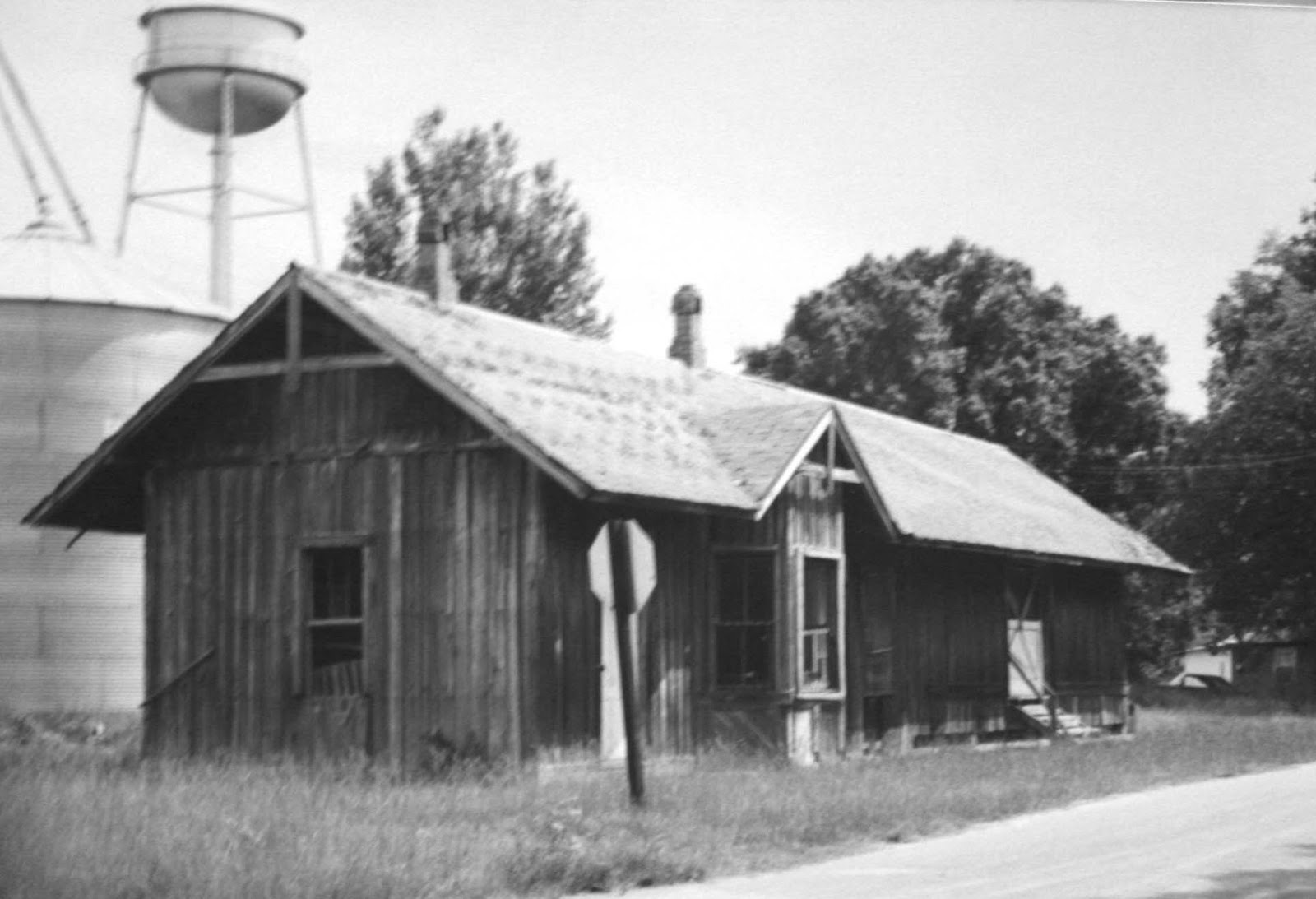 PIECES OF OUR PAST - SECTION HANDS RAILROAD and DEPOT CADWELL GA ...