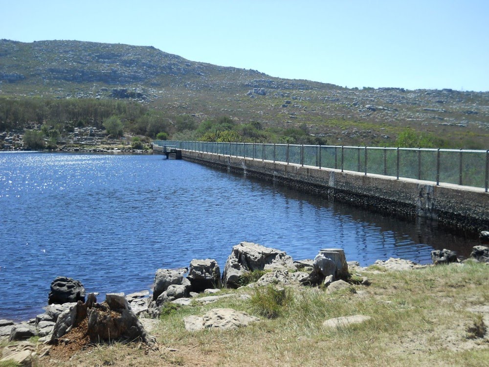 Murray & Candace's Adventures: Silvermine Hike...