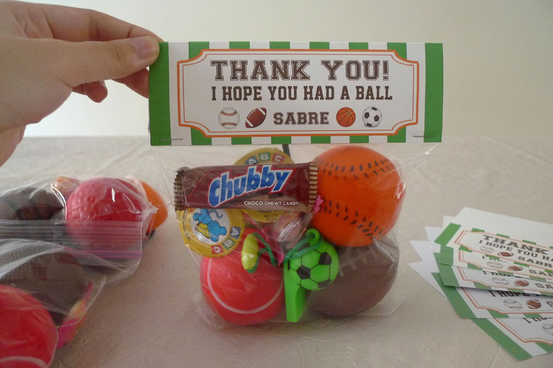 MrsMommyHolic: DIY Party Giveaway Packaging