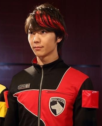 Kamen Rider Hibiki's Rakuto Tochihara Announces Retirement - JEFusion