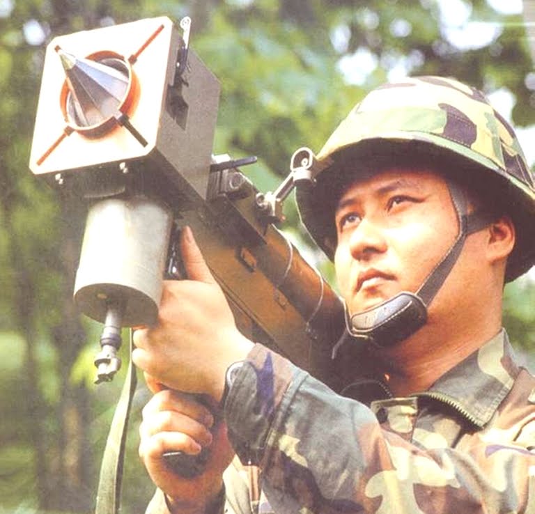 Blog de las Fuerzas de Defensa de la República Argentina: MANPADS: QW-2 ...