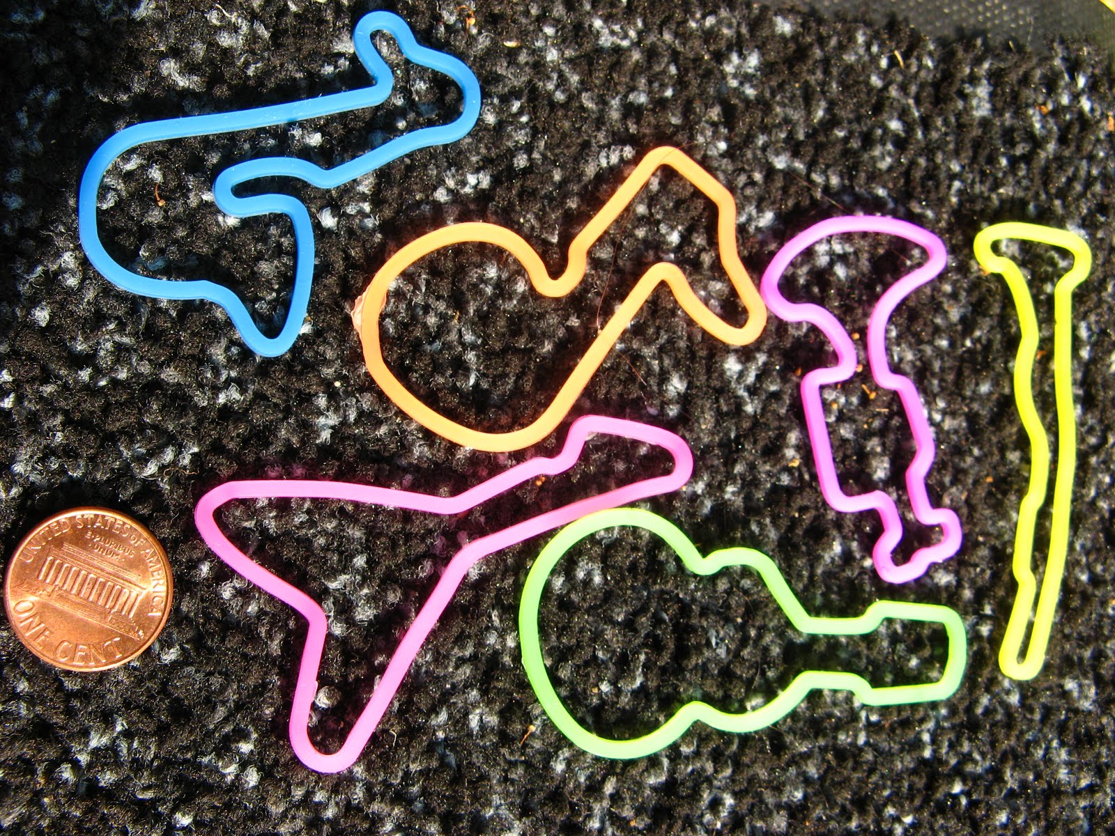 The Penny Exploit: Shaped Rubber Bands - Christmas, Numbers, and Music ...