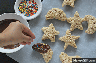 Crescent and Star Shaped Rice Crispy Treats | Best of Wardah