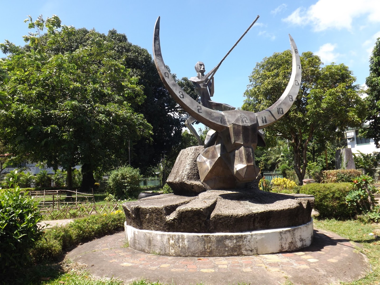 THE PHILIPPINES ANGRY CHRIST: IS HE REALLY ANGRY? - Touristang Pobre