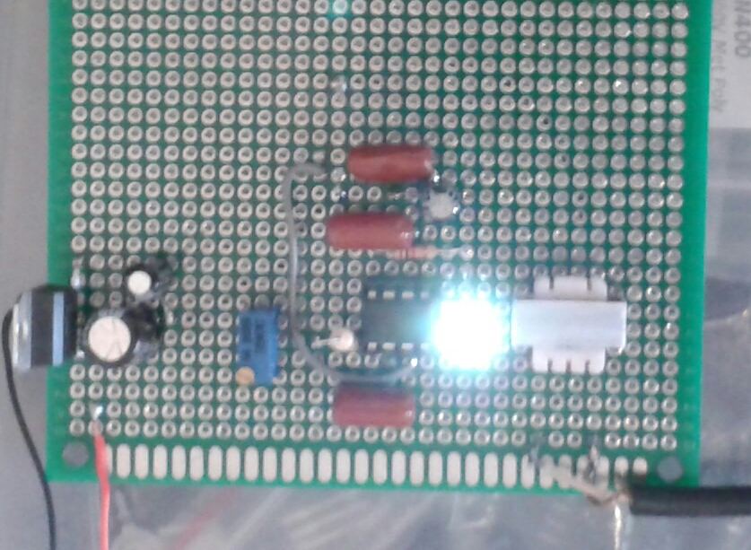 The "Speaky" HF SSB transceiver and other homebrew projects: LM567 tone ...