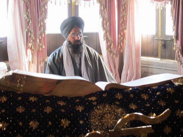 Gurjeet Guest House: The holy Guru Granth Sahib ji